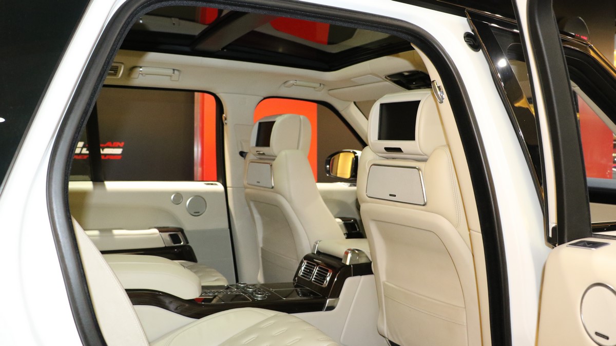 Alain Class Motors | Range Rover SVAutobiography