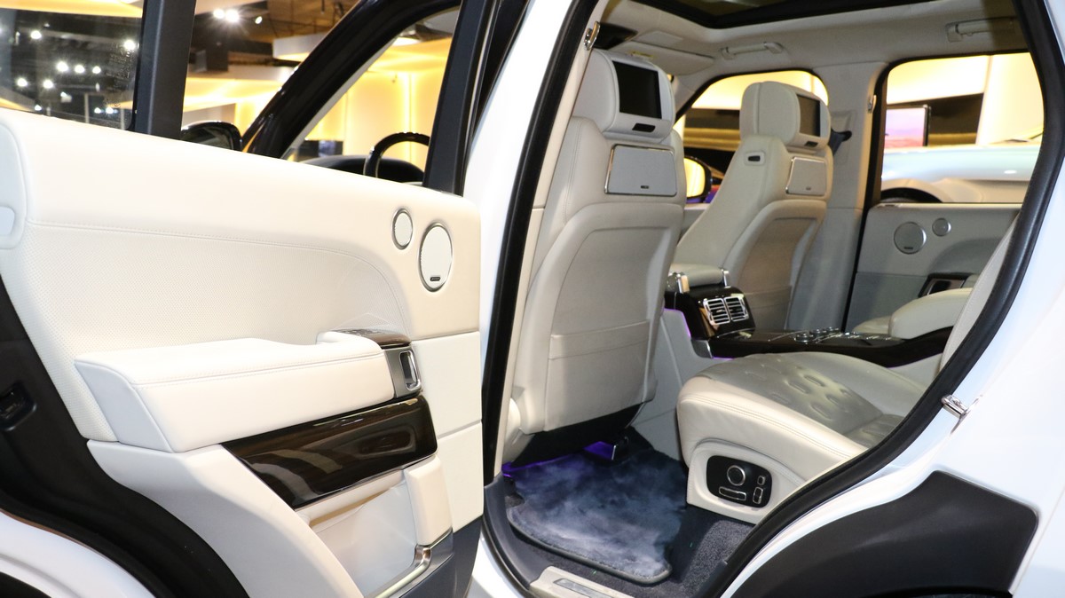 Alain Class Motors | Range Rover SVAutobiography