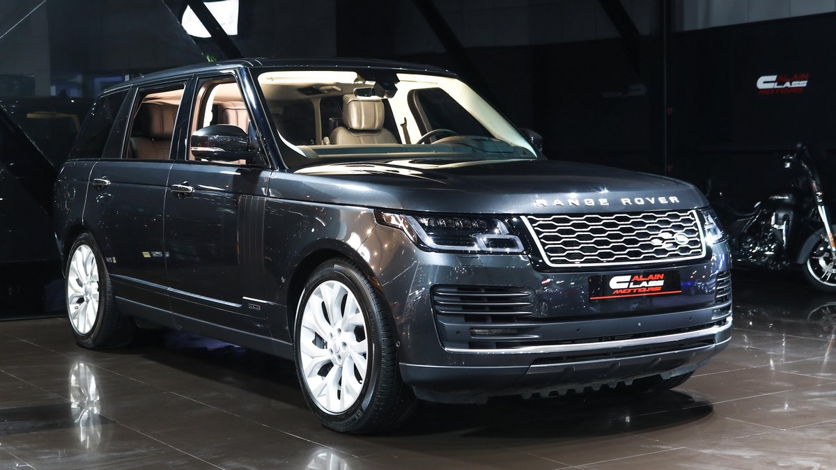Alain Class Motors | Range Rover Vogue SE P400e LWB