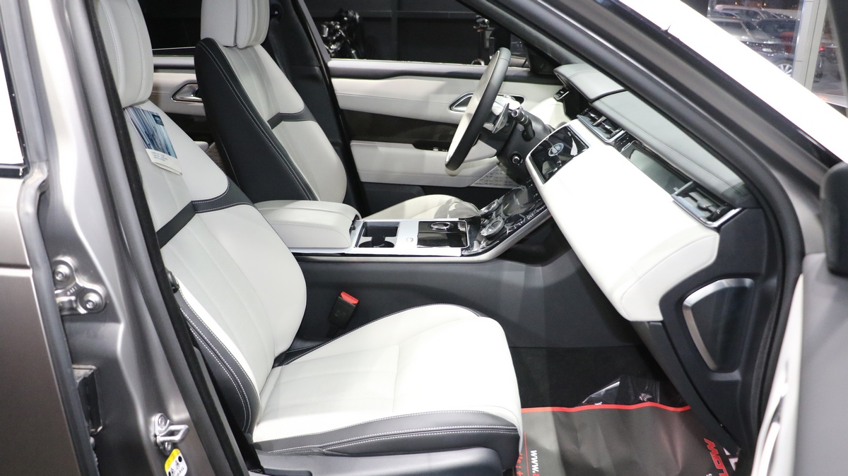 Alain Class Motors | Range Rover Velar D300 HSE First Edition