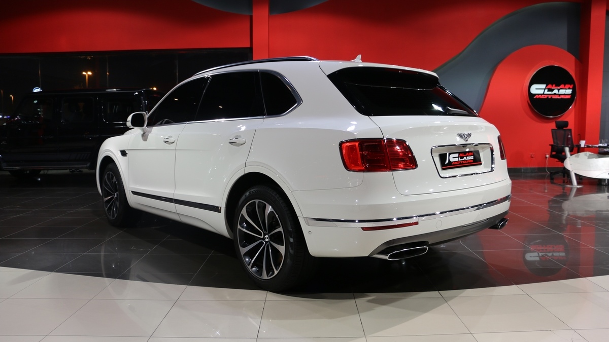 Alain Class Motors | Bentley Bentayga Signature Edition
