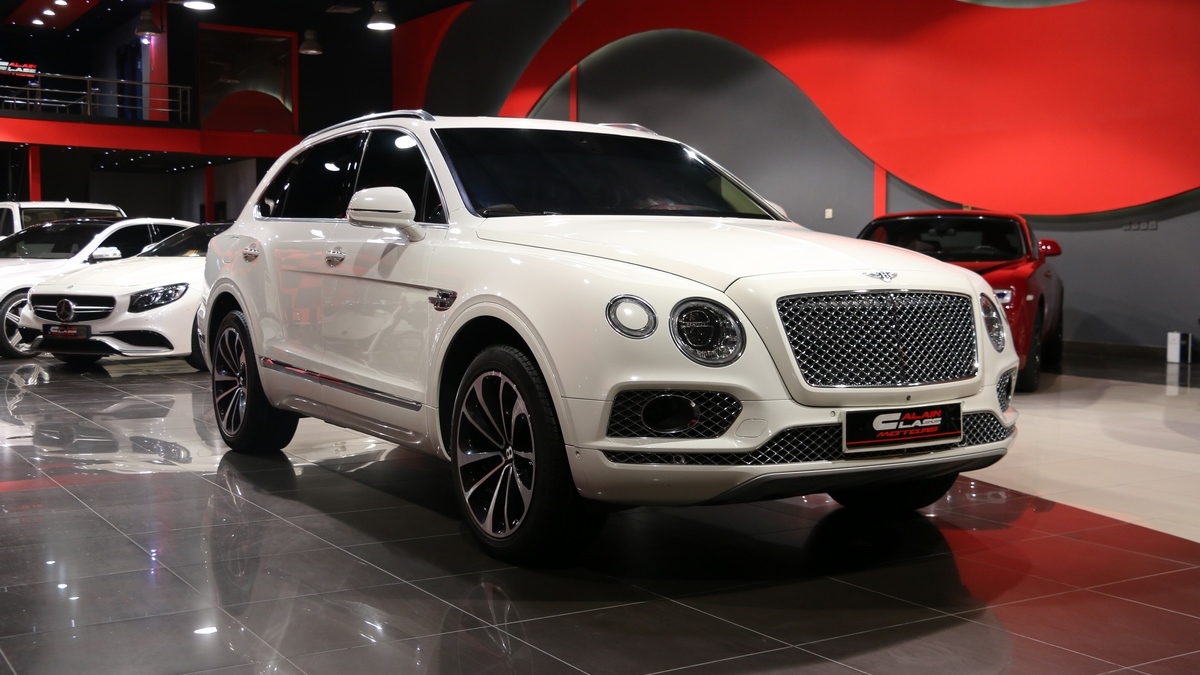 Alain Class Motors | Bentley Bentayga Signature Edition