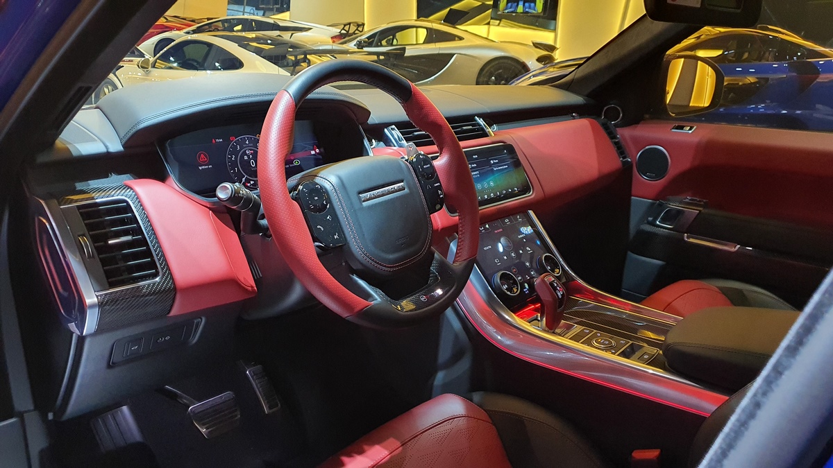 Alain Class Motors | Range Rover Sport SVR