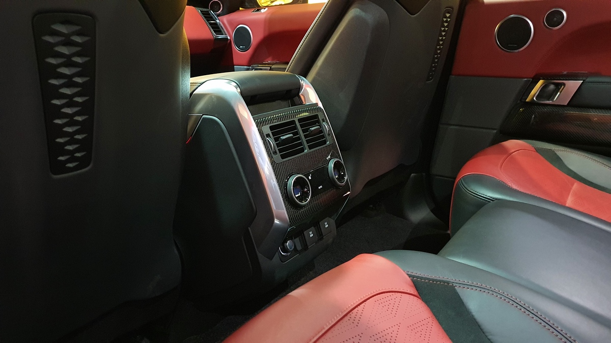 Alain Class Motors | Range Rover Sport SVR