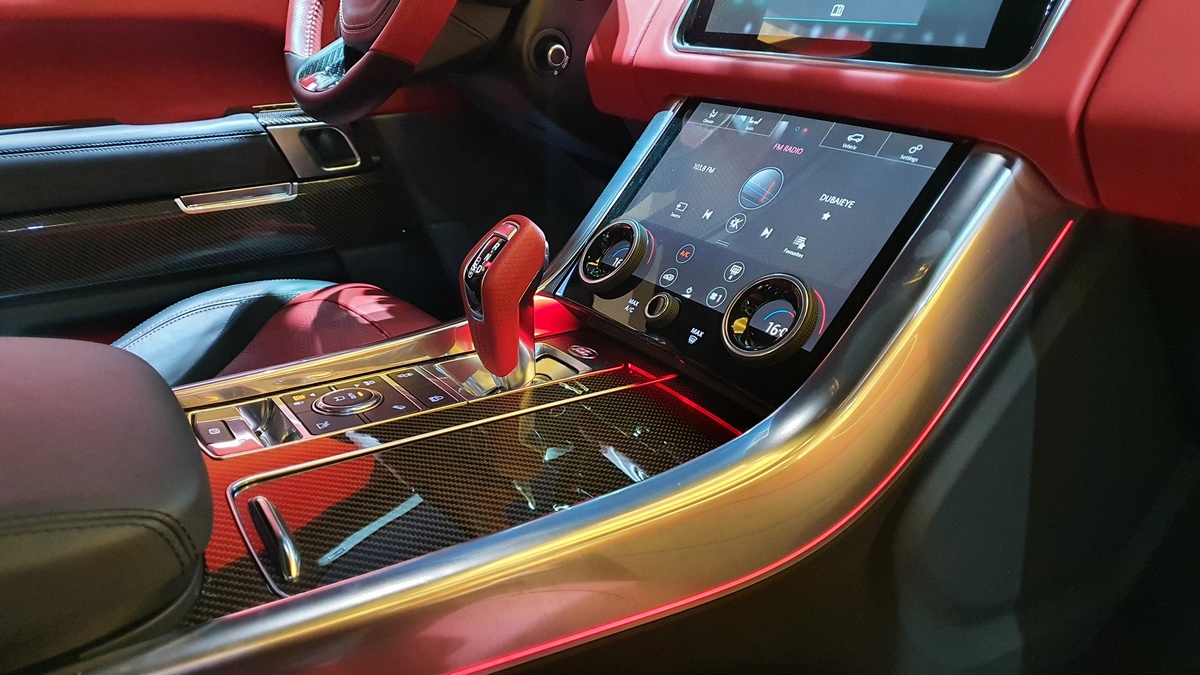 Alain Class Motors | Range Rover Sport SVR