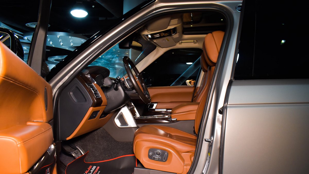 Alain Class Motors | Range Rover SV Autobiography