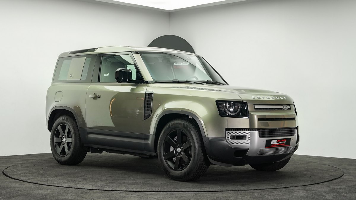 Alain Class Motors | Land Rover Defender 90 P400