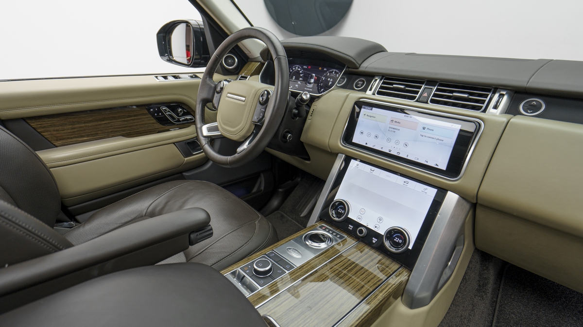 Alain Class Motors | Range Rover Vogue SE LWB