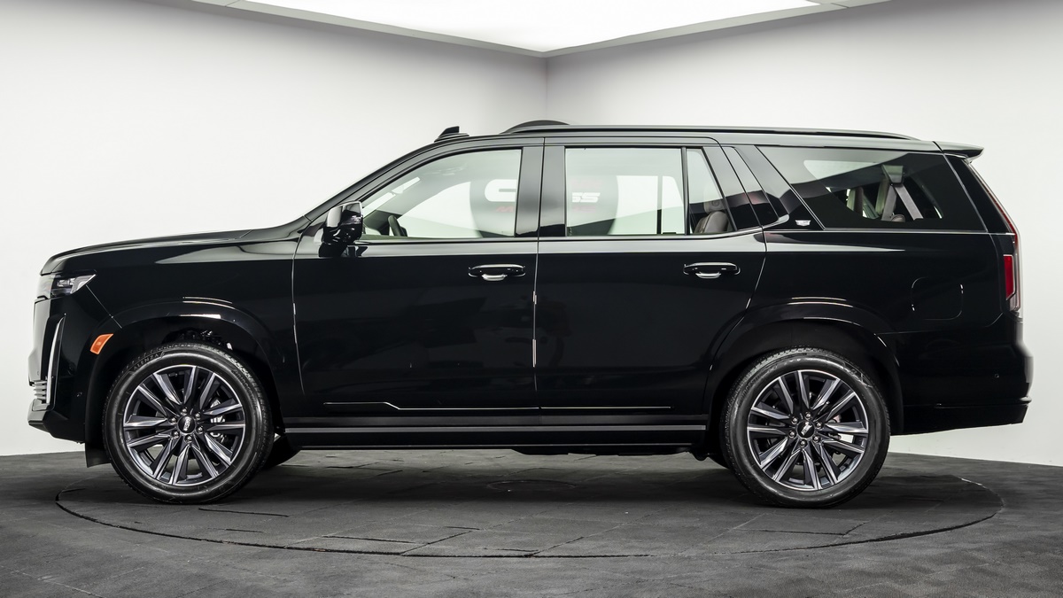 Alain Class Motors | Cadillac Escalade 600