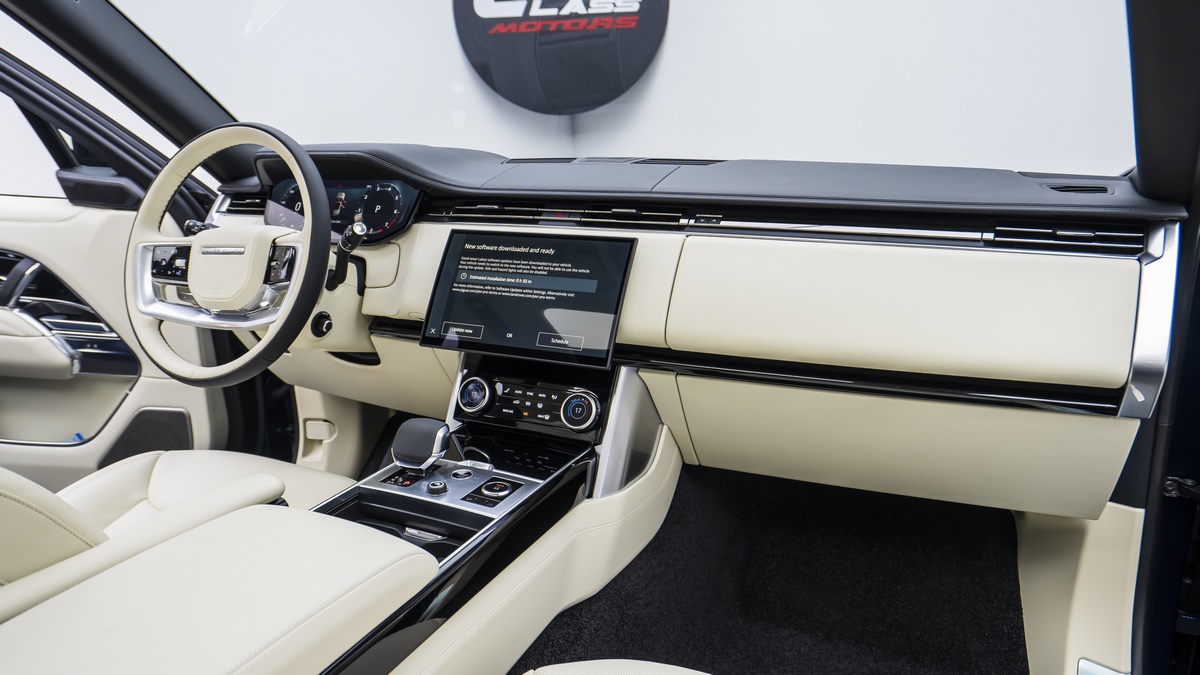 Alain Class Motors | Range Rover Autobiography P530
