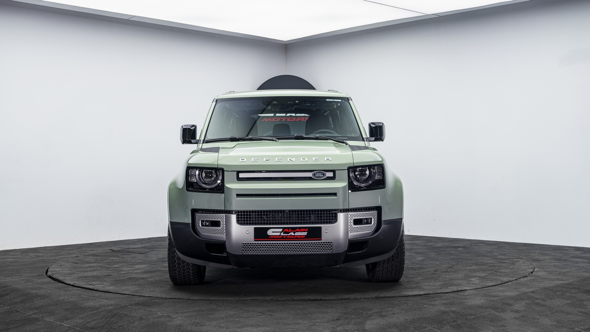 Alain Class Motors | Land Rover Defender P400 75th limited Edition
