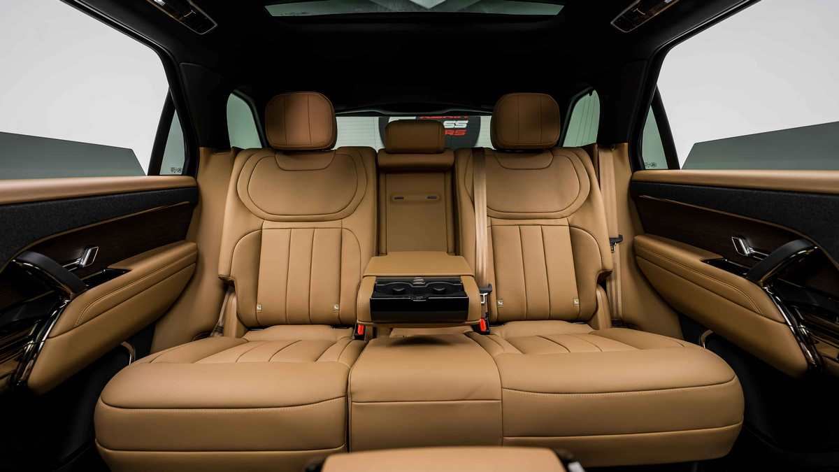 Alain Class Motors | Range Rover Sport SE P360