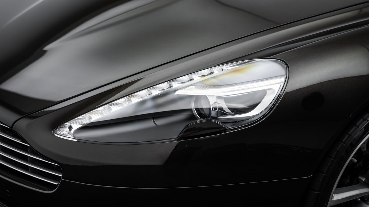 Alain Class Motors | Aston Martin DB9