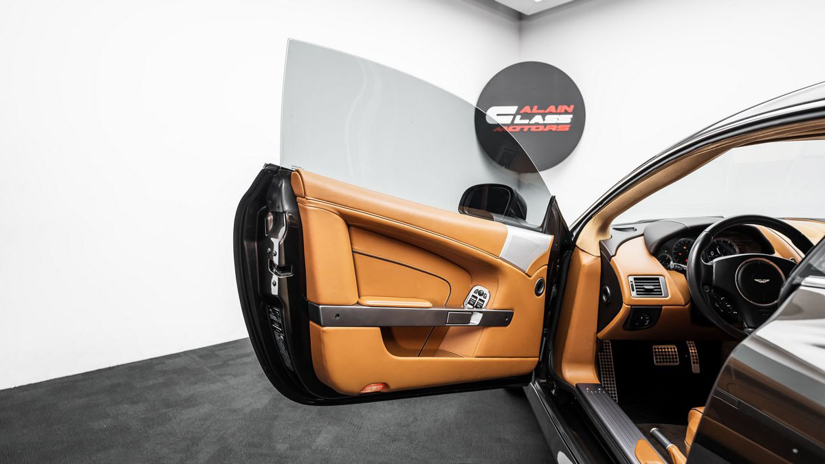 Alain Class Motors | Aston Martin DB9