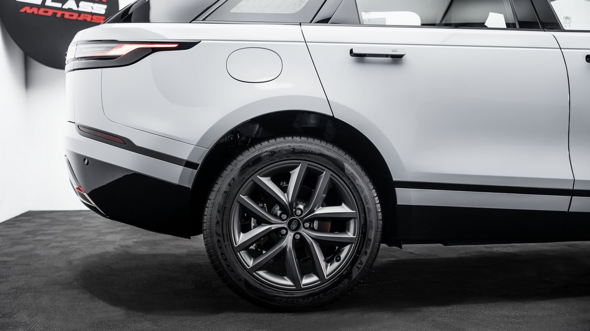 Alain Class Motors | Range Rover Velar Dynamic SE P250