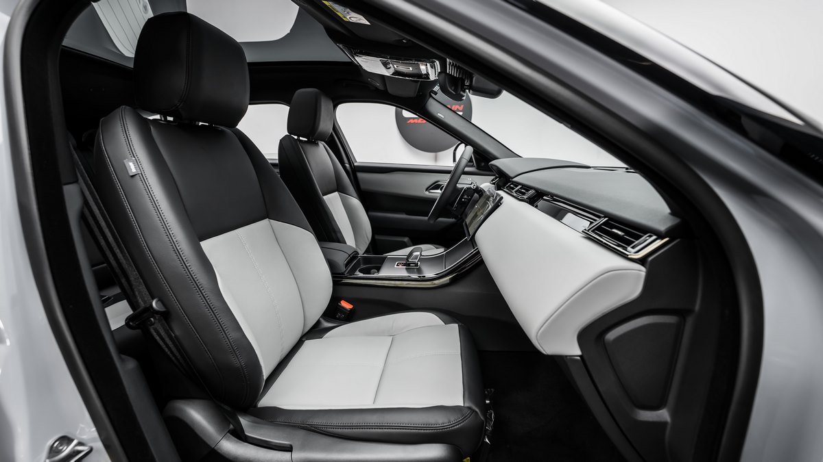 Alain Class Motors | Range Rover Velar Dynamic SE P250