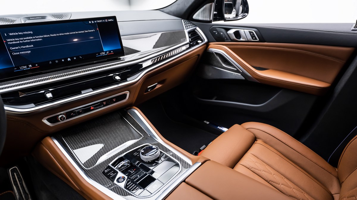 Alain Class Motors | BMW X6 M60i (Master Class)