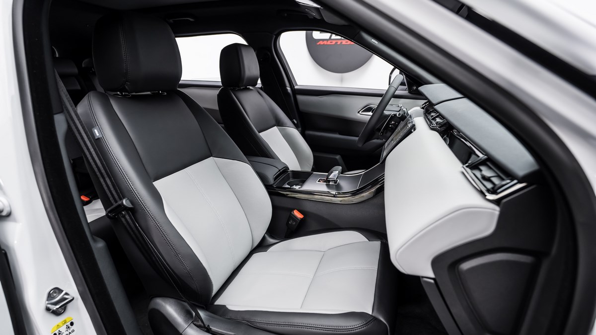 Alain Class Motors | Range Rover Velar Dynamic SE P250