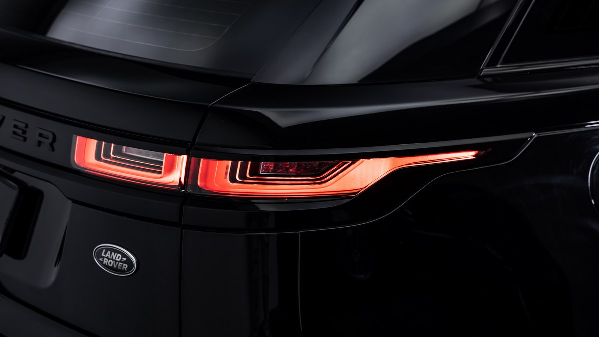 Alain Class Motors | Range Rover Velar SE P250
