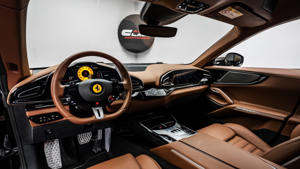 Alain Class Motors | Ferrari Purosangue