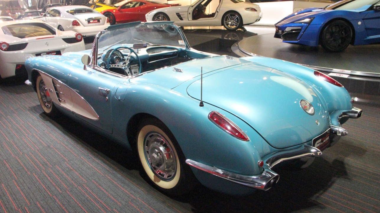 Alain Class Motors | CHEVROLET Corvette C1